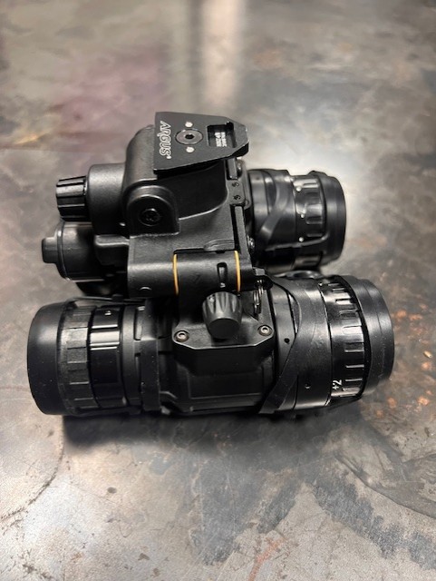 Department Trade In DUAL TUBE NIGHT VISION GOGGLES - TRIARC Systems